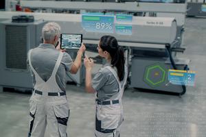 What Is Digitization in Manufacturing? | PTC