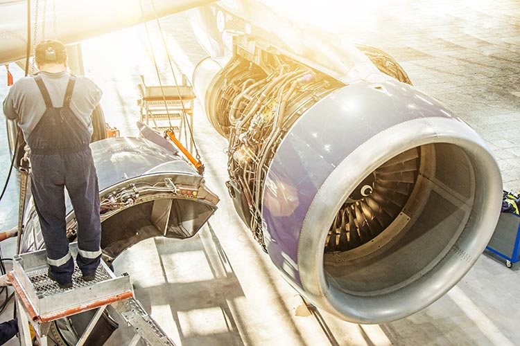New Technology Boosts Boeing Service Parts Network | PTC